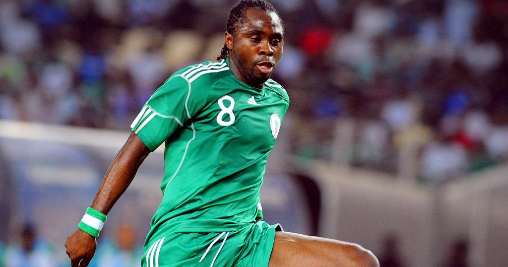 Football: Nigeria's Peter Utaka scores as Kyoto Sanga beats Urawa Red ...