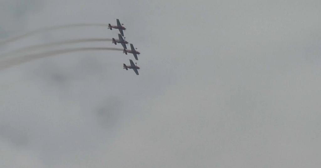 Kenya army conducts thrilling aerobatic drill in Nairobi » Africa ...