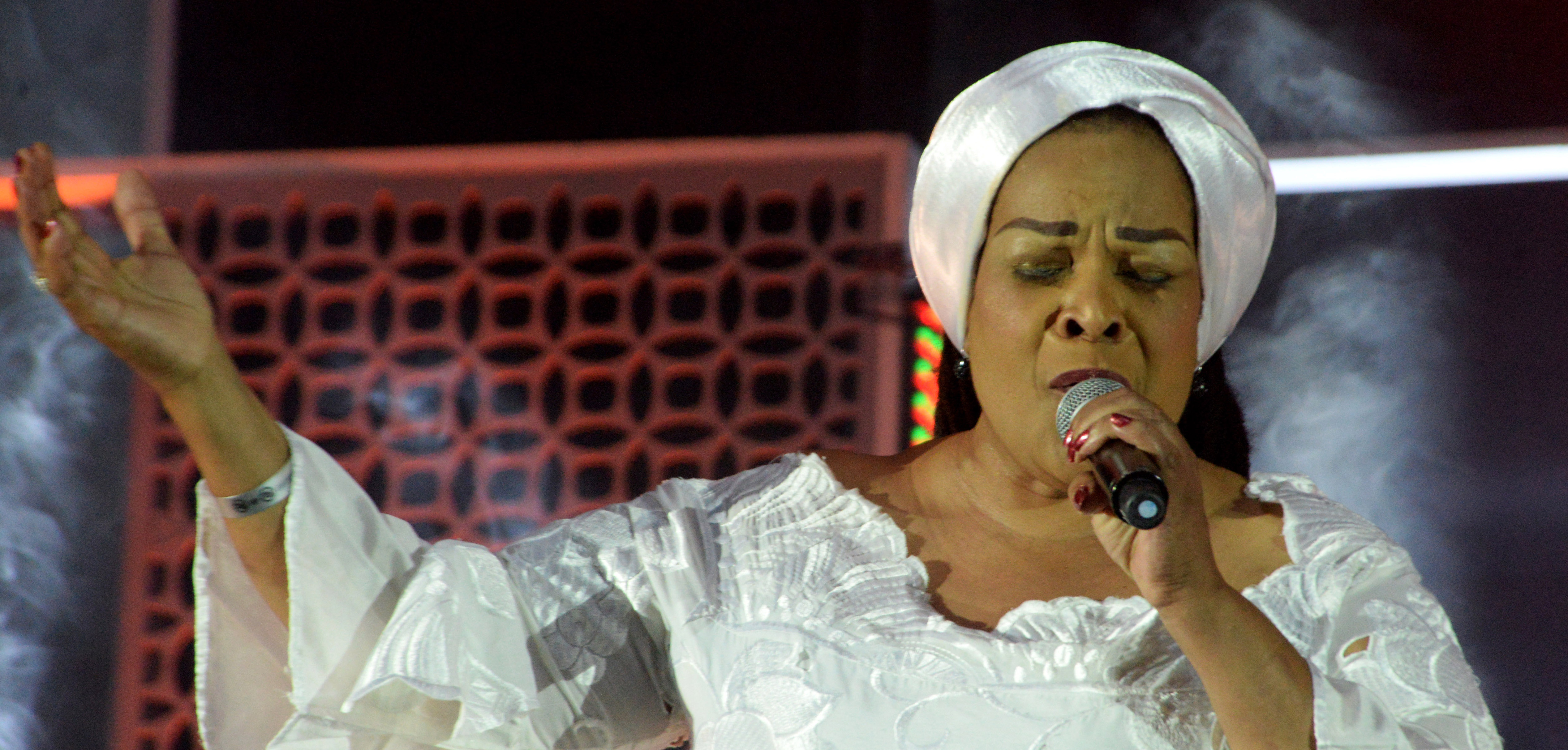 So long, Sis’ Debs — a fond farewell to gospel singer Deborah Fraser ...